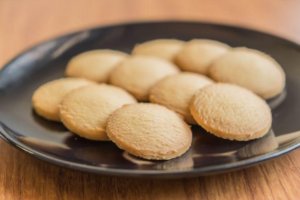 Torticas de Moron (Cuban Sugar Cookies) - Taste the Islands